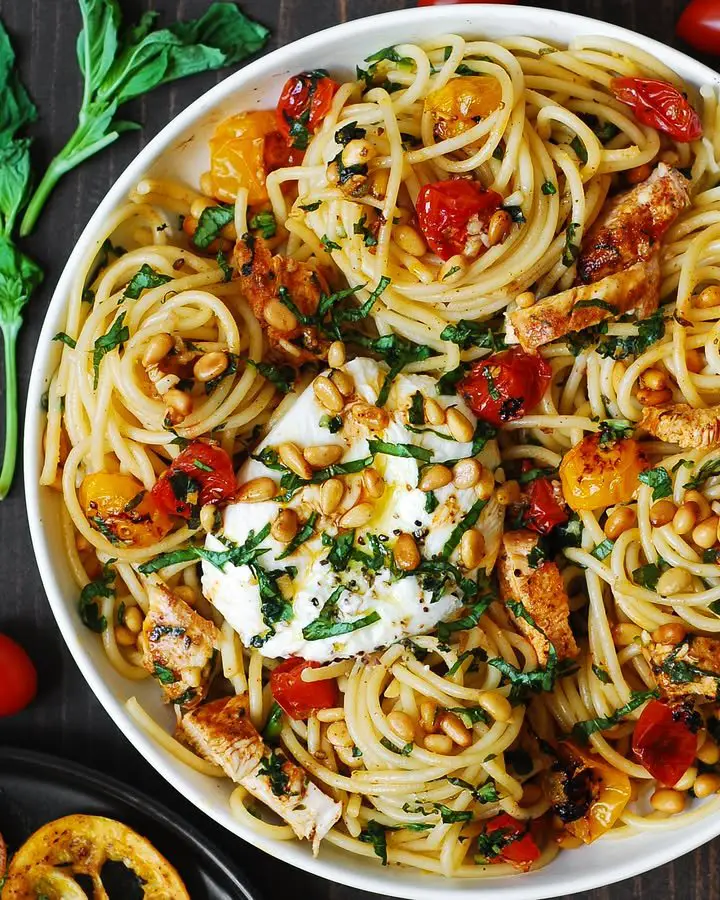 Chicken Spaghetti with Burrata and Lemon Butter Sauce Recipe – receipster